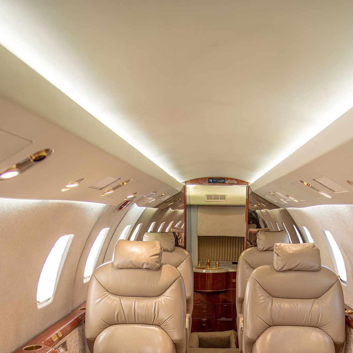 PWI Intros PMA-Approved LED Cabin Lighting System For Cessna Citation III, VI and VII 650 Jets ...